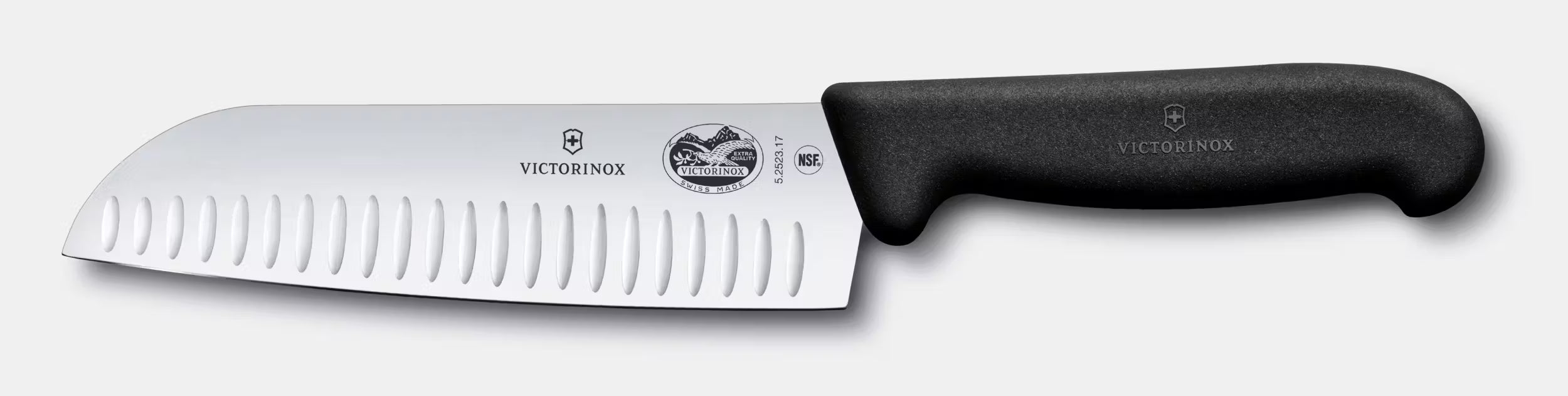 COUTEAU SANTOKU 17 CM. FIBROX VICTORINOX — Cuisine et vous